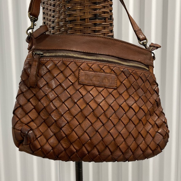 PIKOLINOS | Bags | Pikolinos Faura Boho Rustic Look Brown Leather Purse ...
